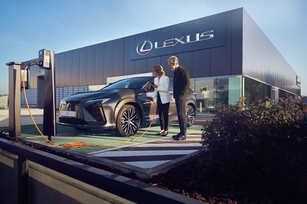 Μηχανικός Οχημάτων | Lexus Cyprus