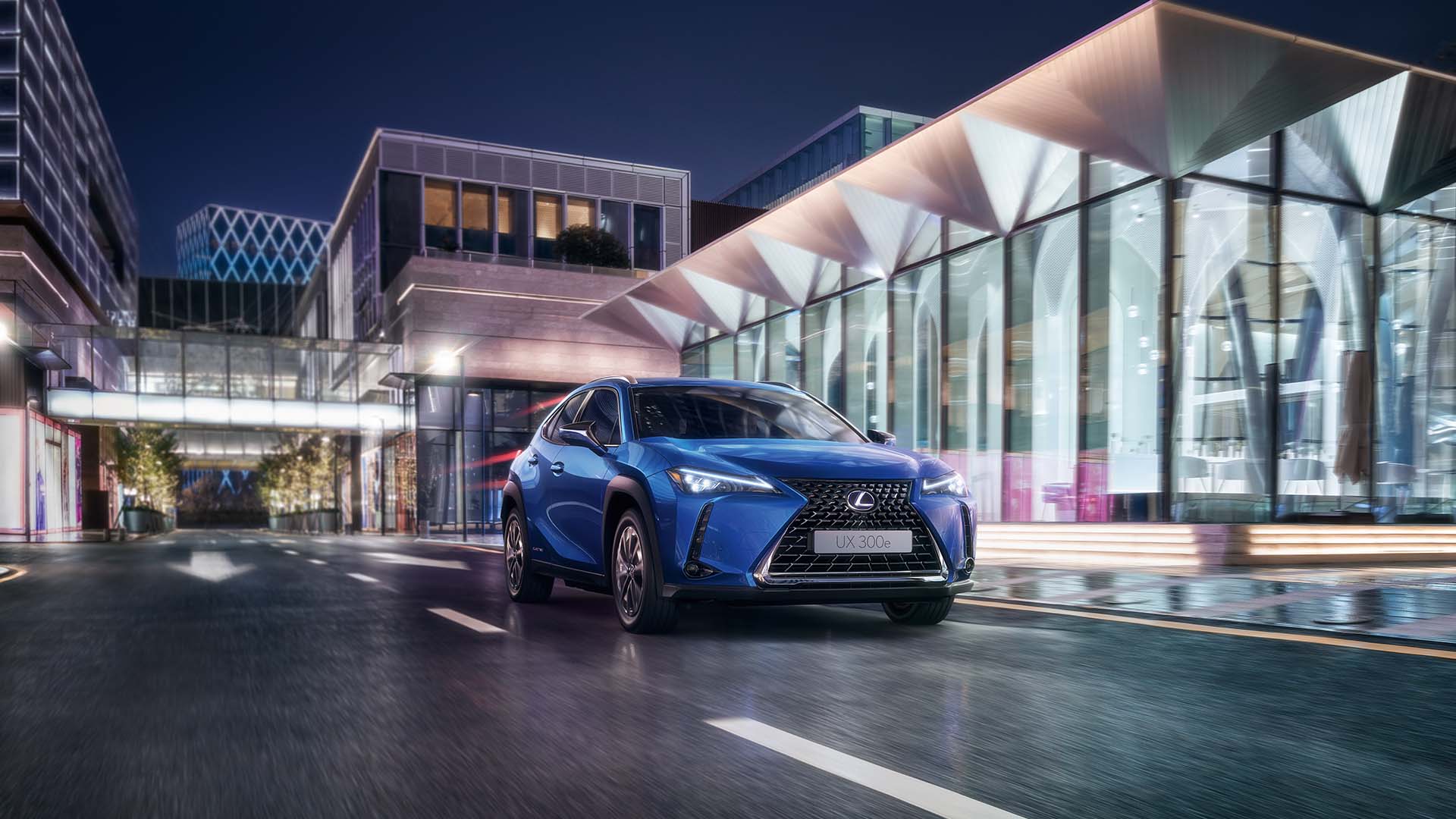 Plug-In Hybrid | Lexus Europe